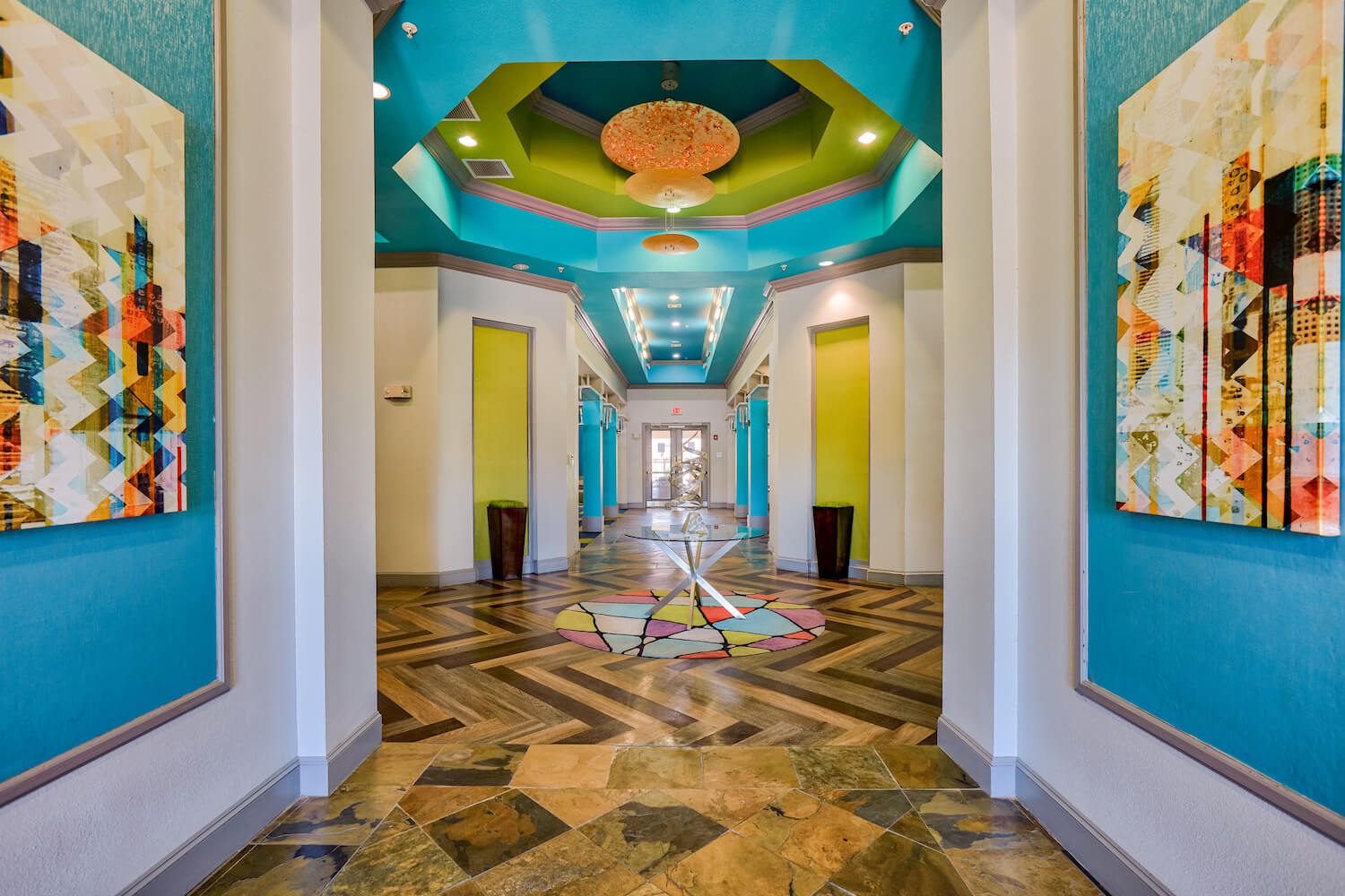 Photos | See Our Amazing Amenities, Apartments & More