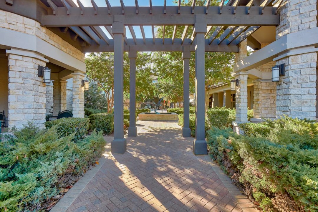 UNT Off Campus Housing | Photos | Forum at Denton Station